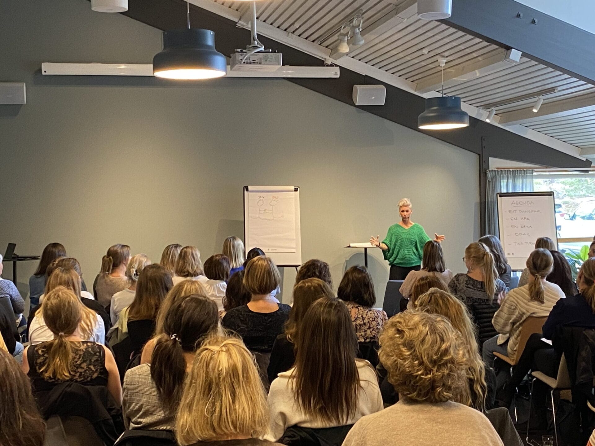 Föreläsningar som utbildar inspirerar och motiverar!